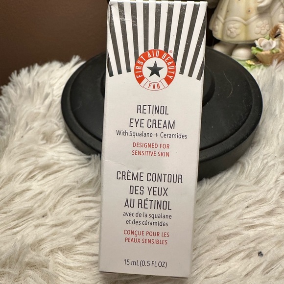 First Aid Beauty | Skincare | First Aid Beauty White Retinol Eye Cream ...